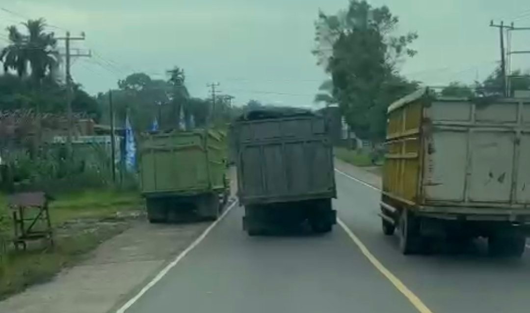 Truck Angkutan Batu Bara Langgar Jam Operasional Di Jalan Lintas ...